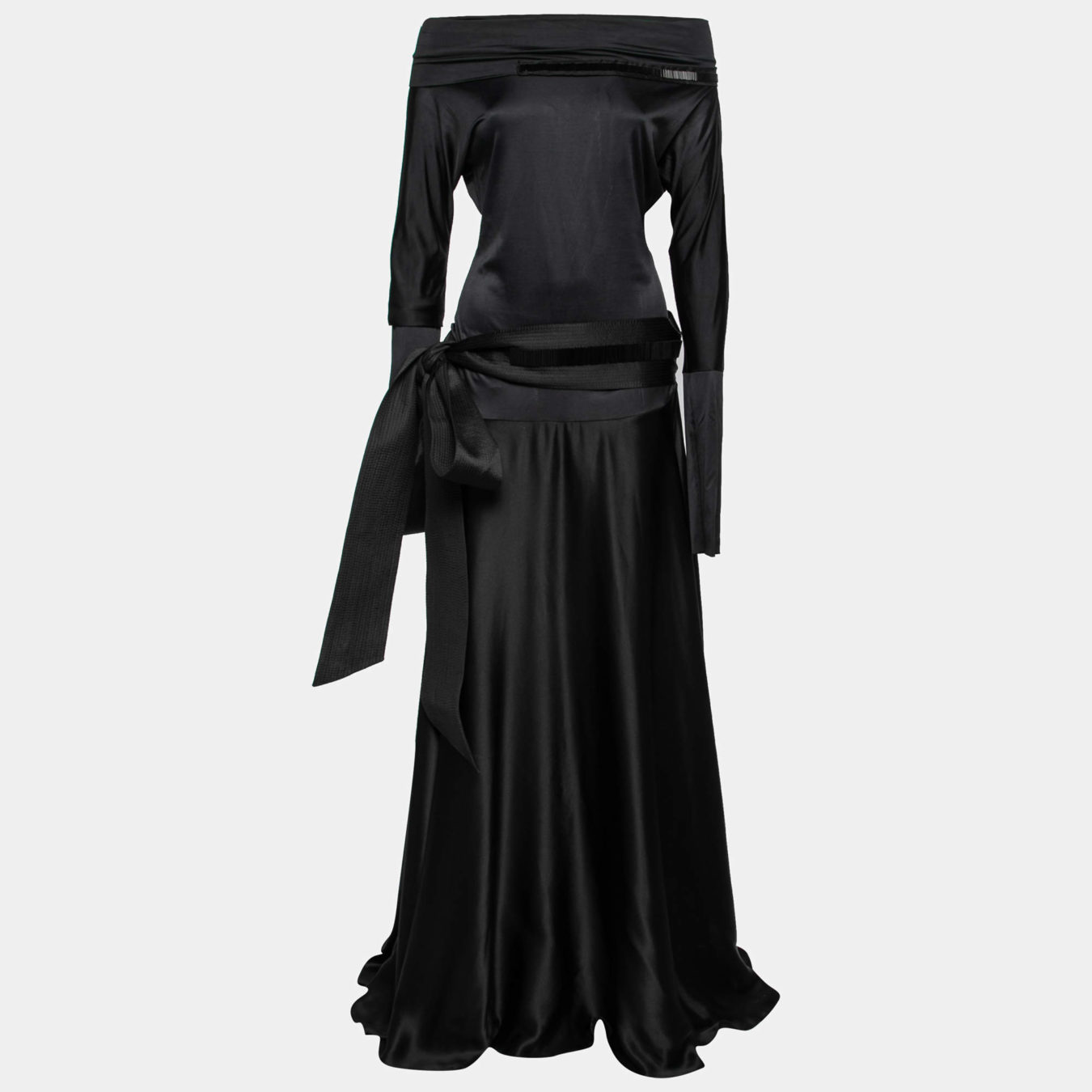 Morticia Addams Style — 10 Designer Black Gowns – The Luxury Closet