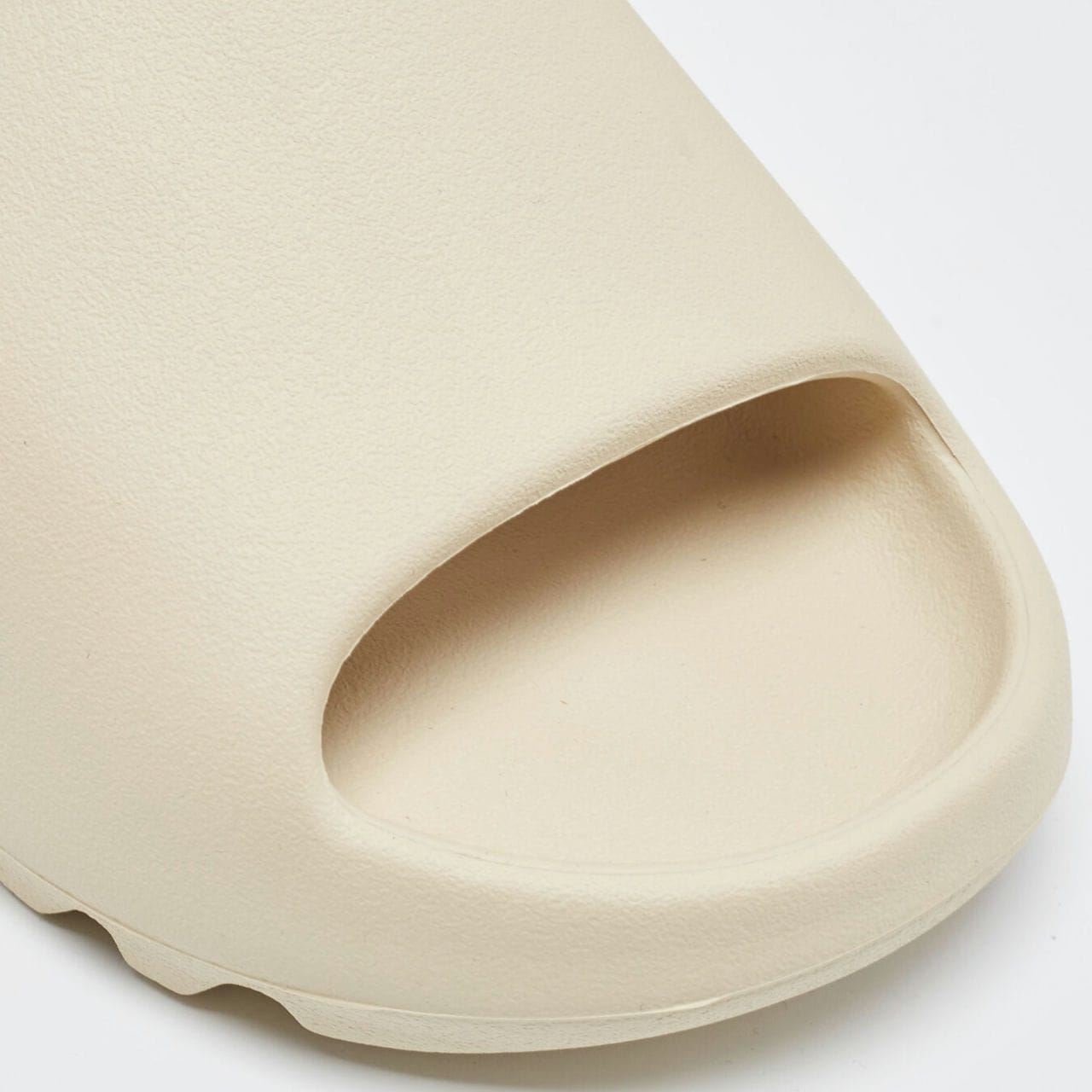 How to Spot Fake Yeezy x adidas Slides – Inside The Closet